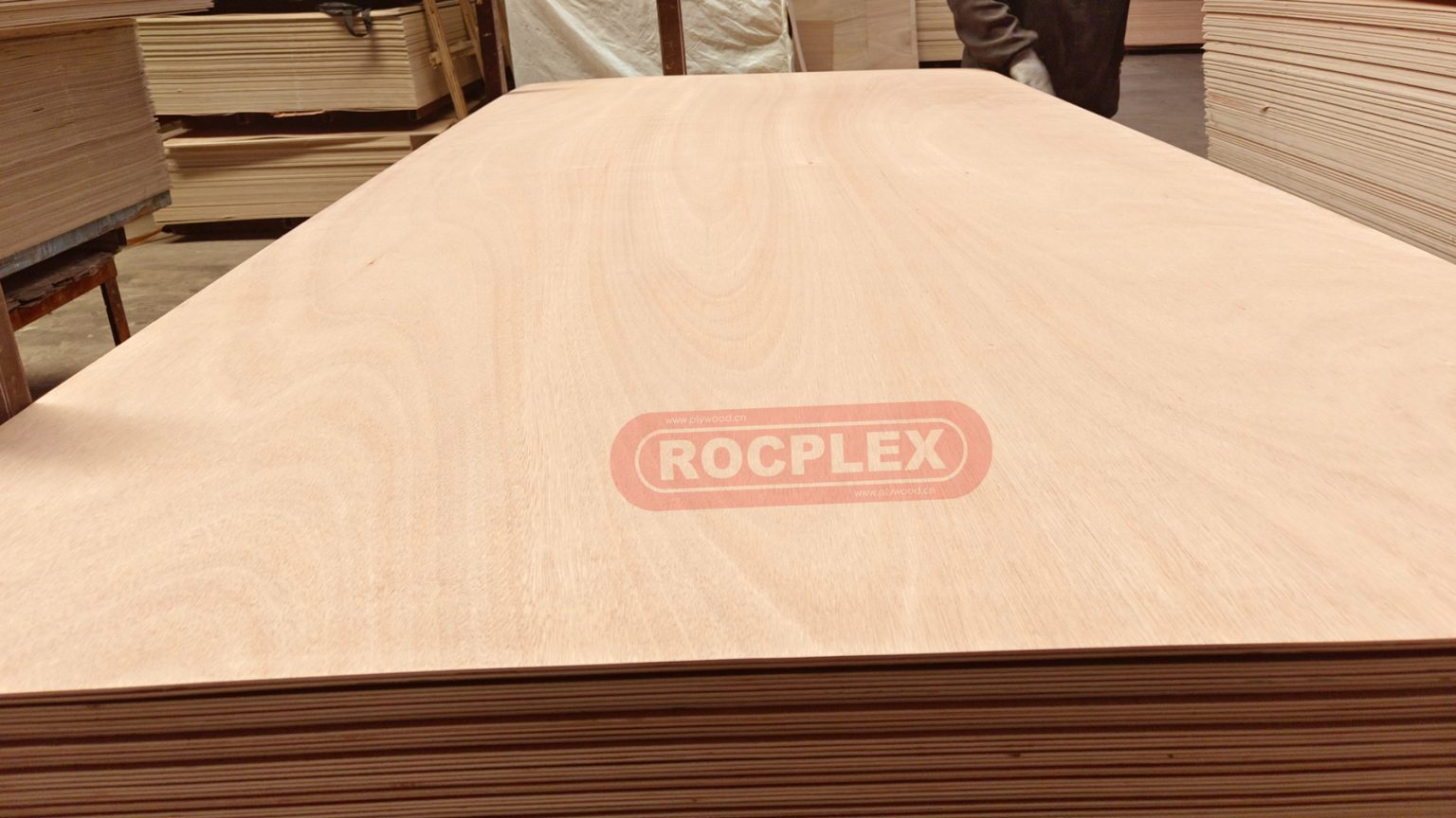 Formply vs Marine Ply: Detailed Comparison